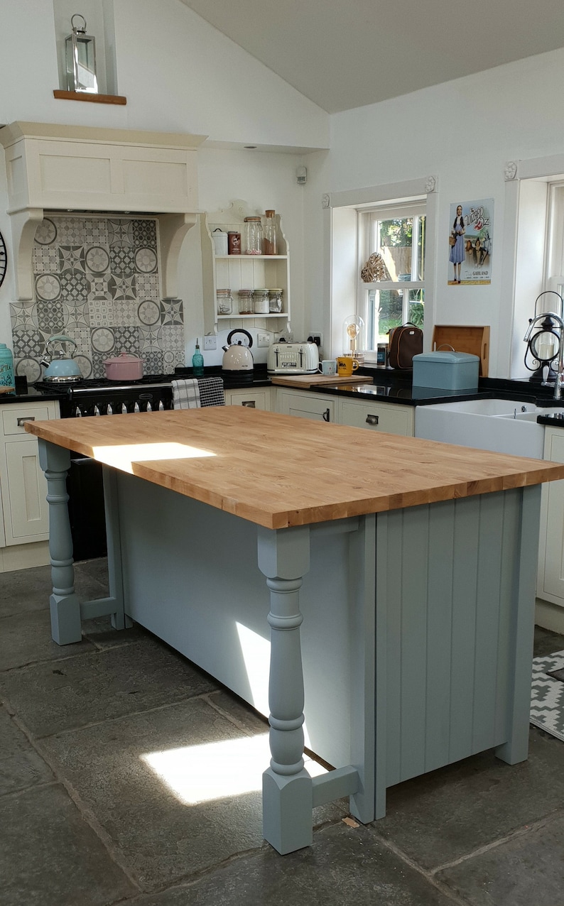 Bespoke Farmhouse Kitchen Island the Rye - Etsy Canada