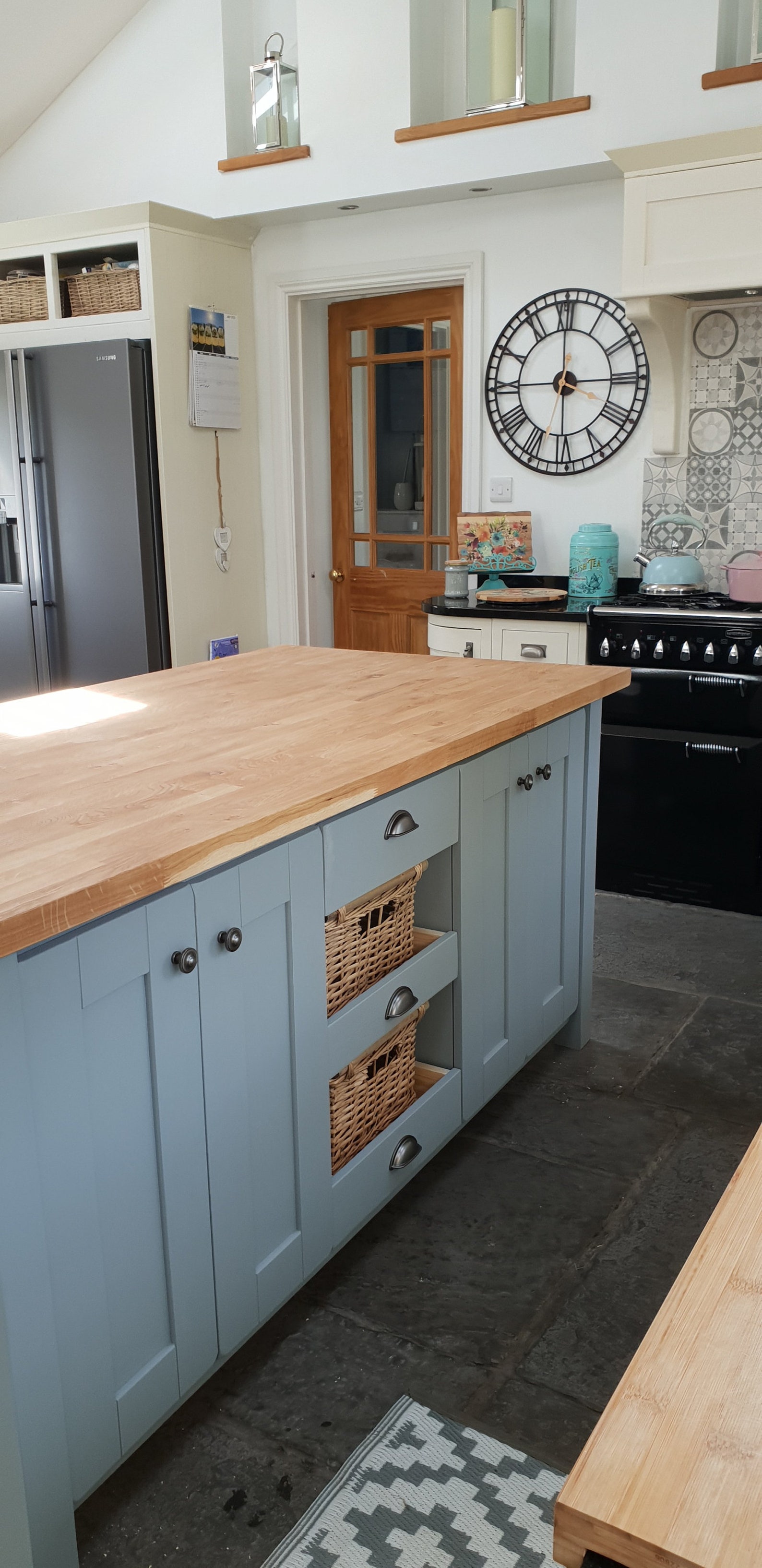 Bespoke Farmhouse Kitchen Island the Rye - Etsy Canada