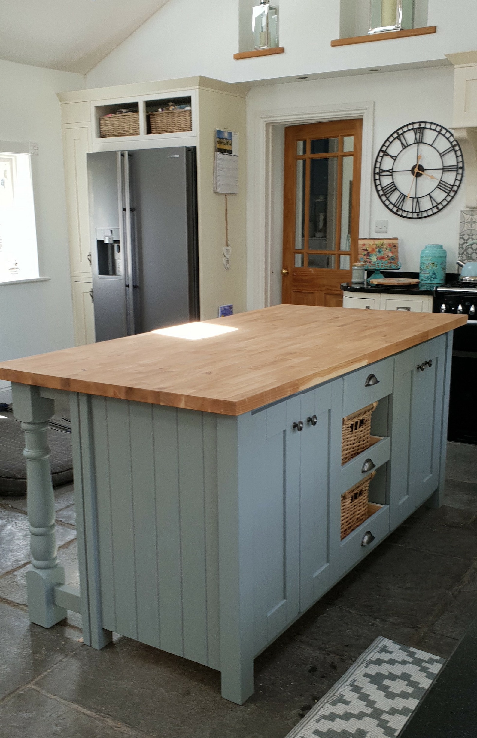 Bespoke Farmhouse Kitchen Island the Rye - Etsy Canada