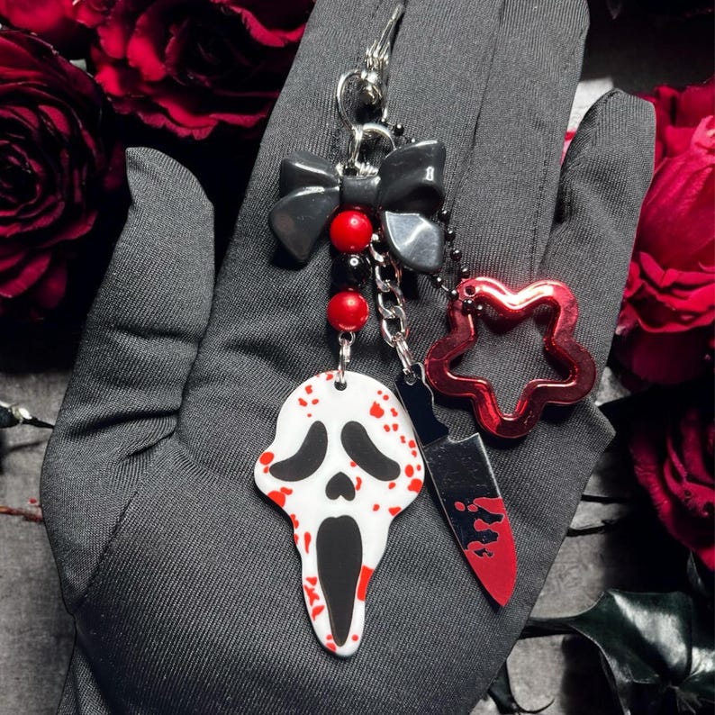 Horror Keychain – Spooky Slasher Charm, Bloody Knife Keychain, Creepy ...