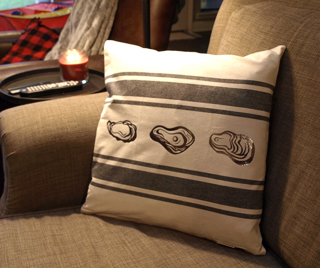 Oyster Trio - Decorative Pillow Case - Etsy