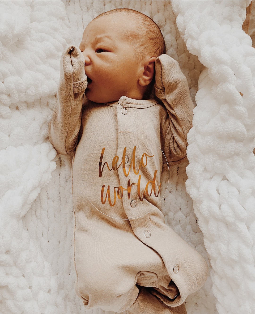 Hello World Baby Sign, Circle Baby Sign, Hello World, Newborn Photo ...