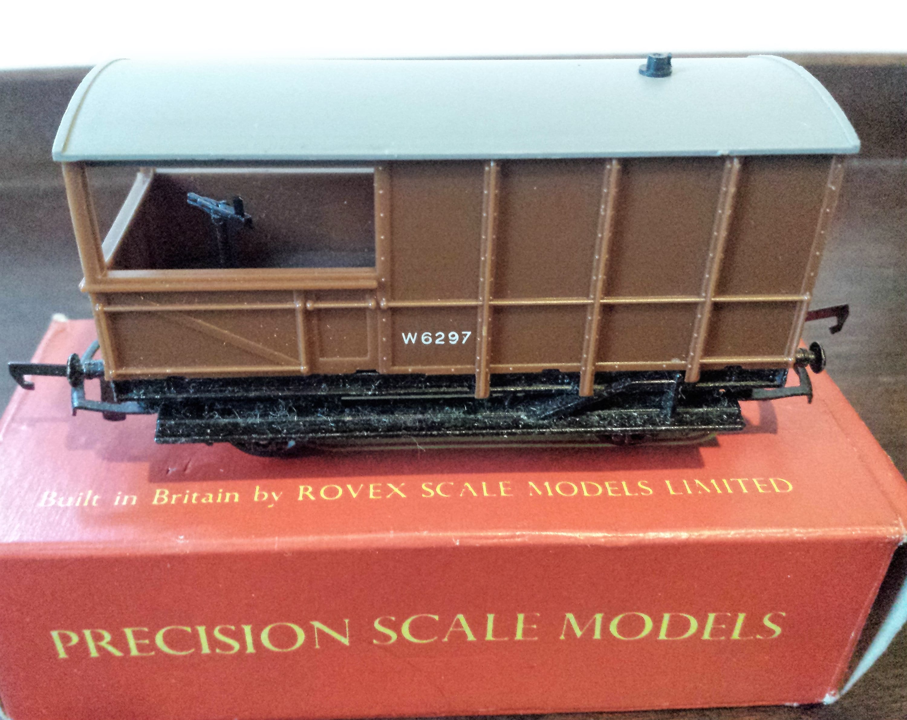 1960s Triang 00 Gauge Wagons R118 and R124 - Etsy UK