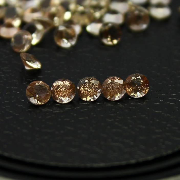 Natural Oregon Sunstone Diamond Cut 3.5x3.5 MM Round Shape | Etsy