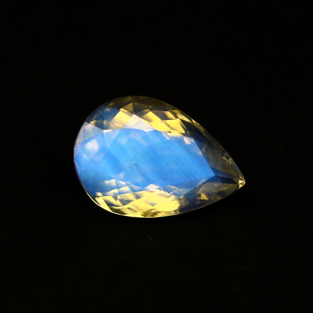 Natural Blue-fire Rainbow Moonstone 3.61 Carat 13x9 MM Pear Shape ...