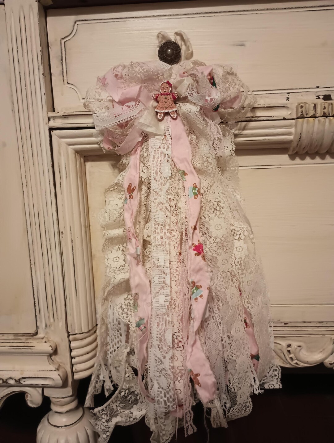 Lace Bows-shabby Pink Gingerbread Cuties and Cream Bow,rag Bow,holiday ...