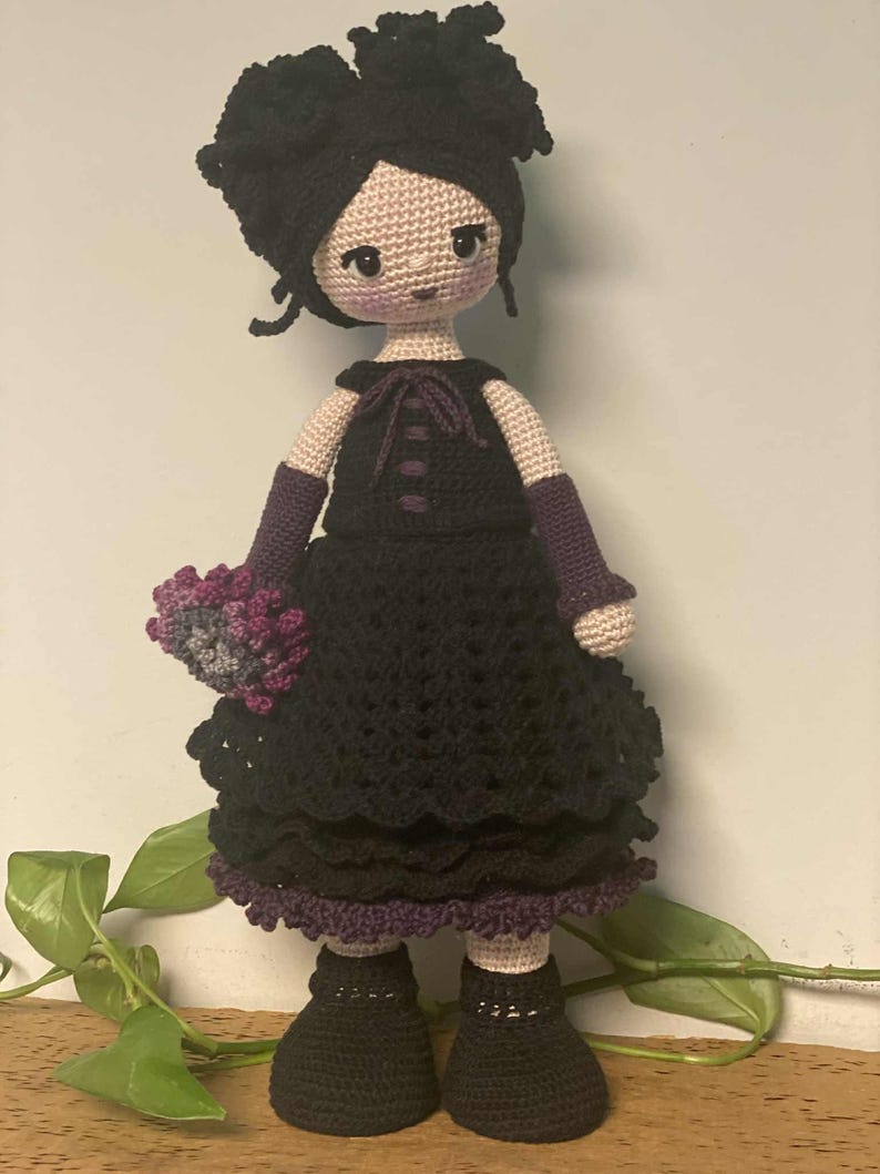 Gothic Doll Ava Crochet Pattern Amigurumi English Spanish French German ...