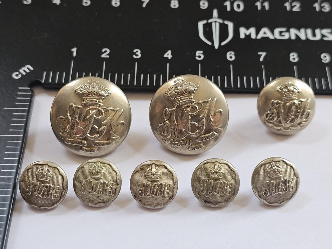 Set of Eight Surma Valley Light Horse Military Brass Buttons - Etsy