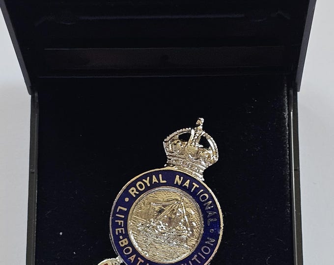 Reserved - Royal National Lifeboat Institution, RNLI, President Pin or ...