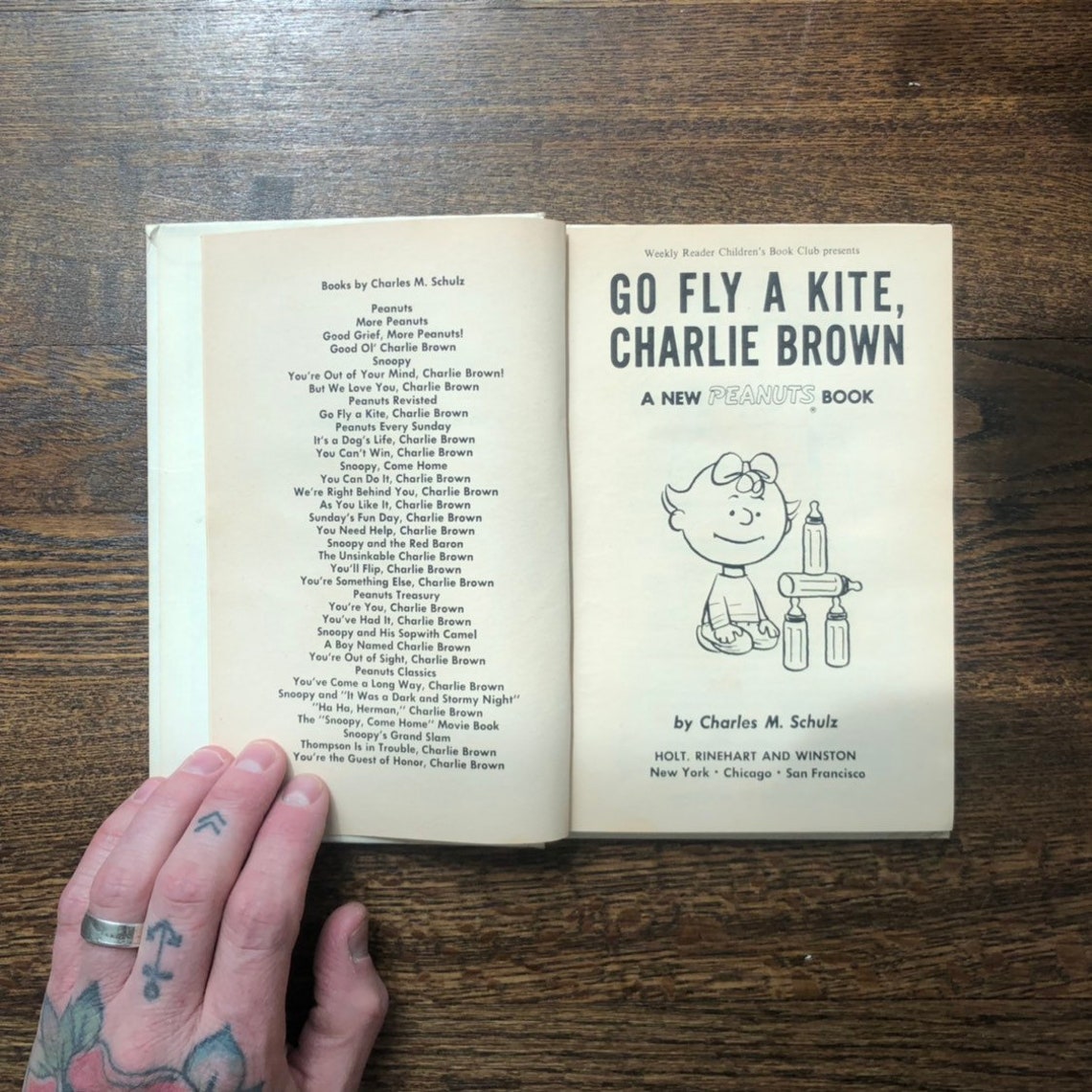 Go Fly a Kite, Charlie Brown. A PEANUTS Book by Charles M. Schultz - Etsy