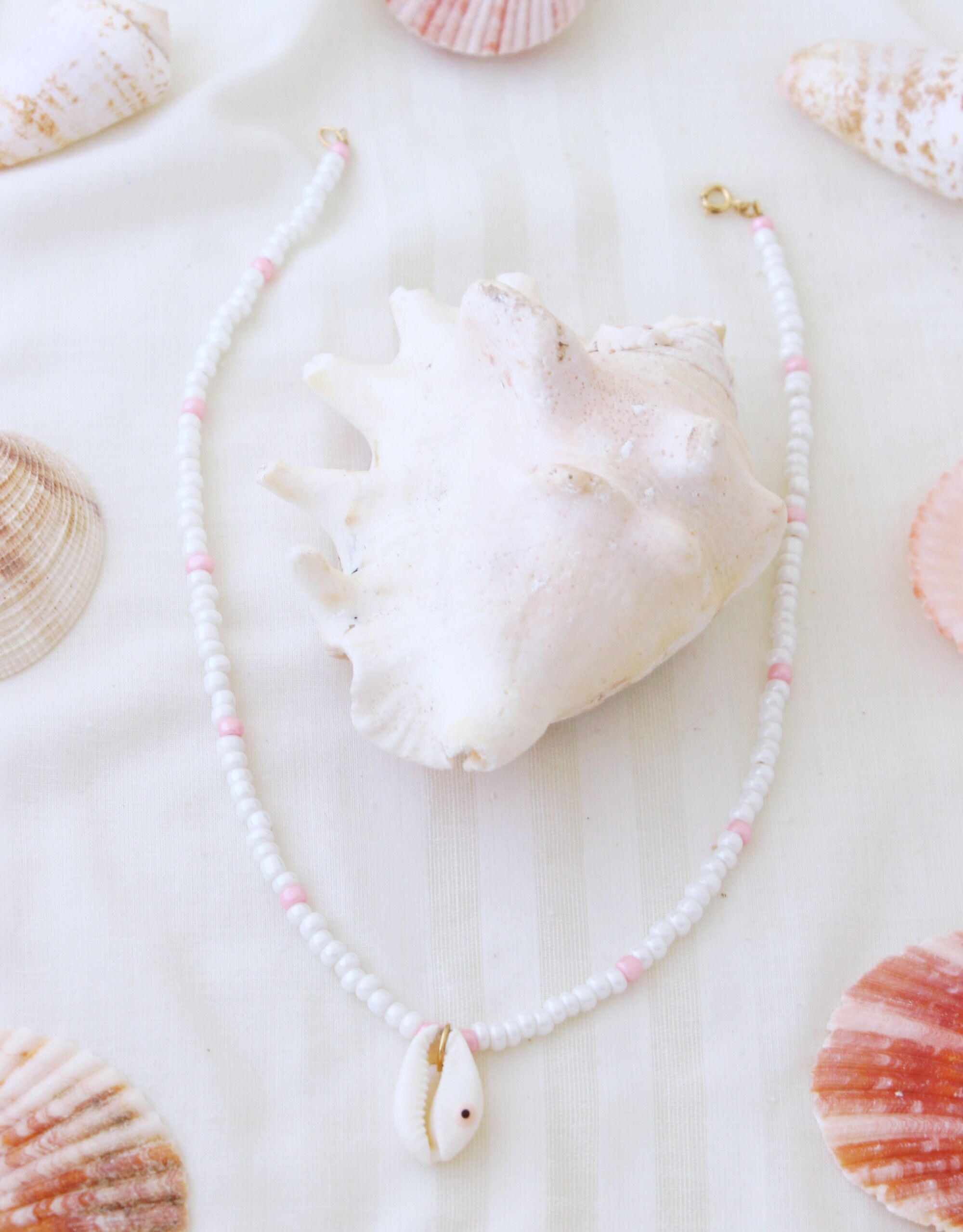 EVIL EYE SEASHELL White Beaded Necklace Evil Eye Cowrie Shell - Etsy