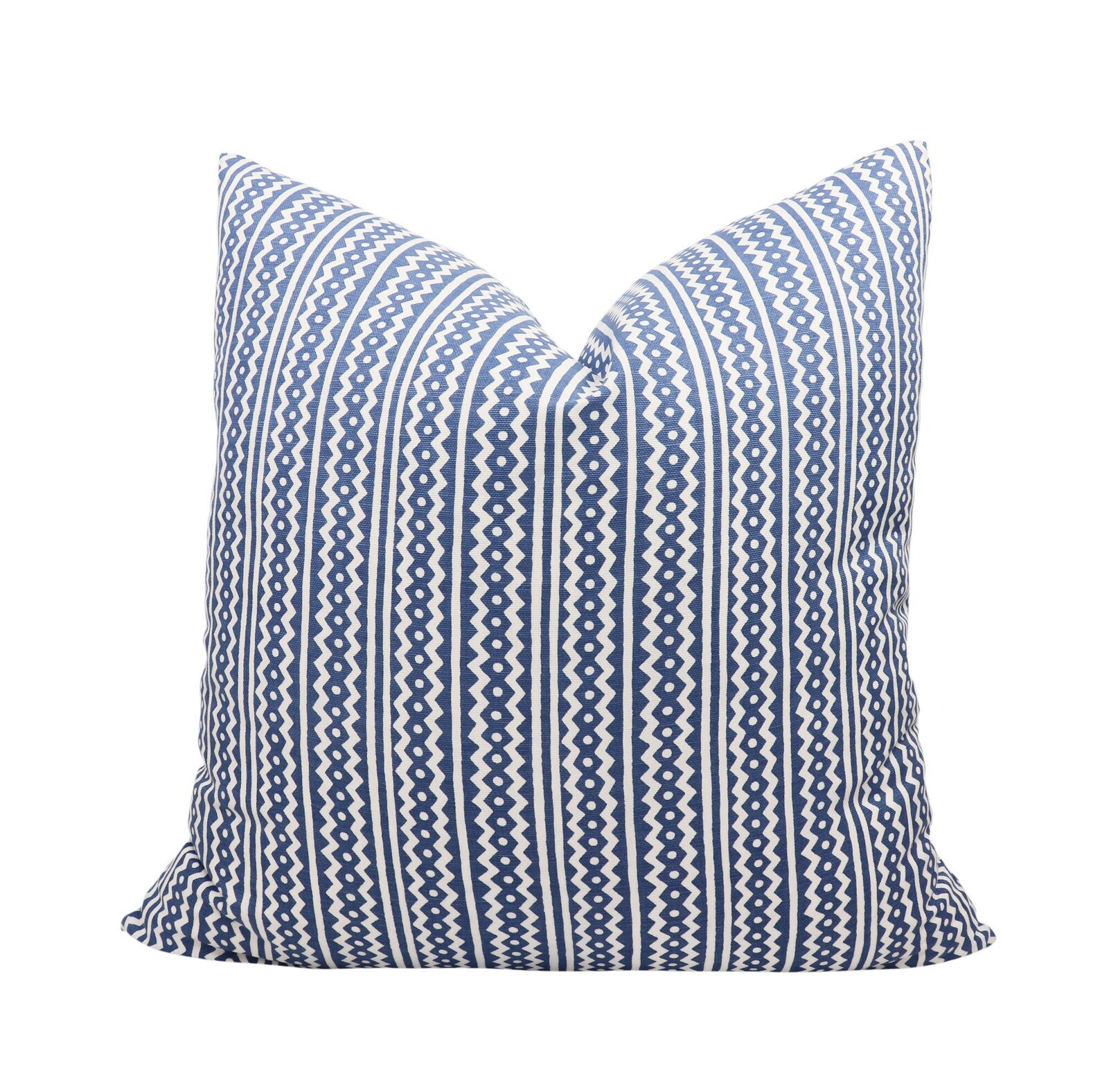 Quadrille Ric Rac Pillow Cover in New Navy on White Linen - Etsy