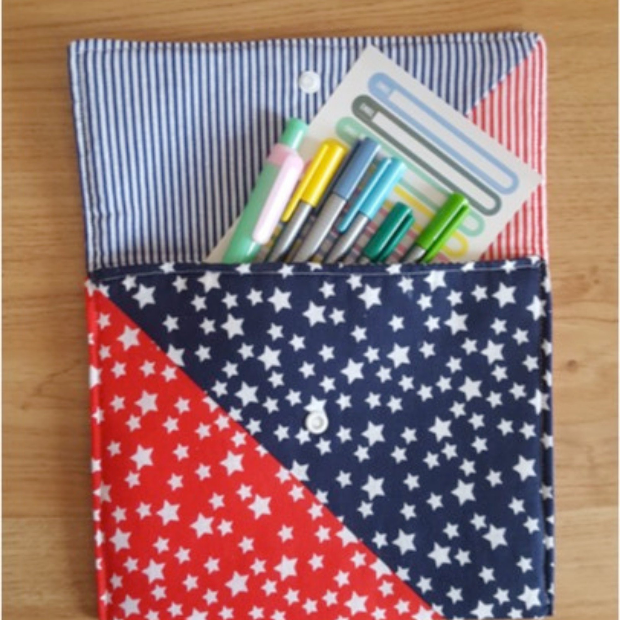 Asymmetrical Stripes Purse Sewing Pattern: DIY Snap Closure Pouch (PDF ...