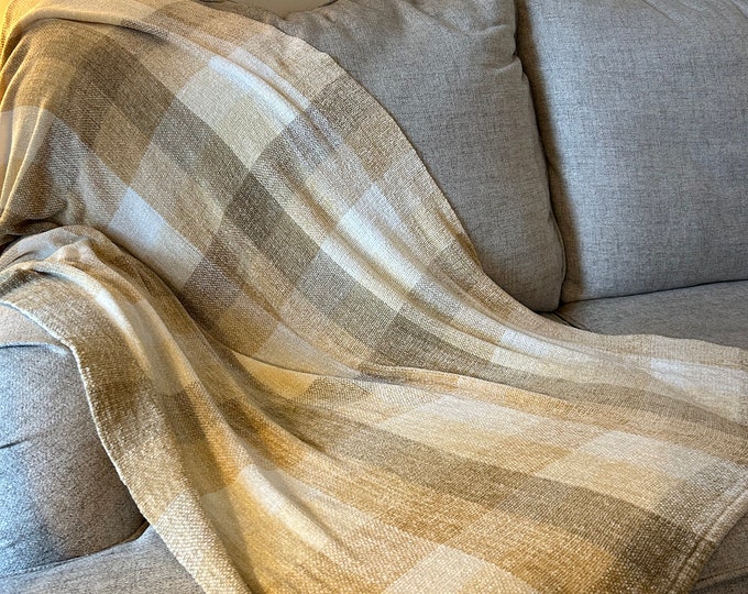 Handwoven Throw Blanket - Elegant and Soft Textured Home Accessory - Etsy