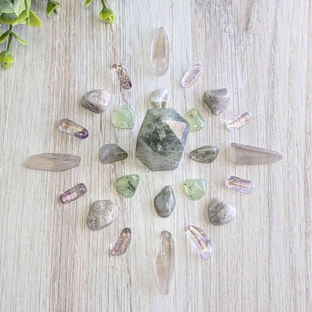 Clutter Control Crystal Grid - Etsy