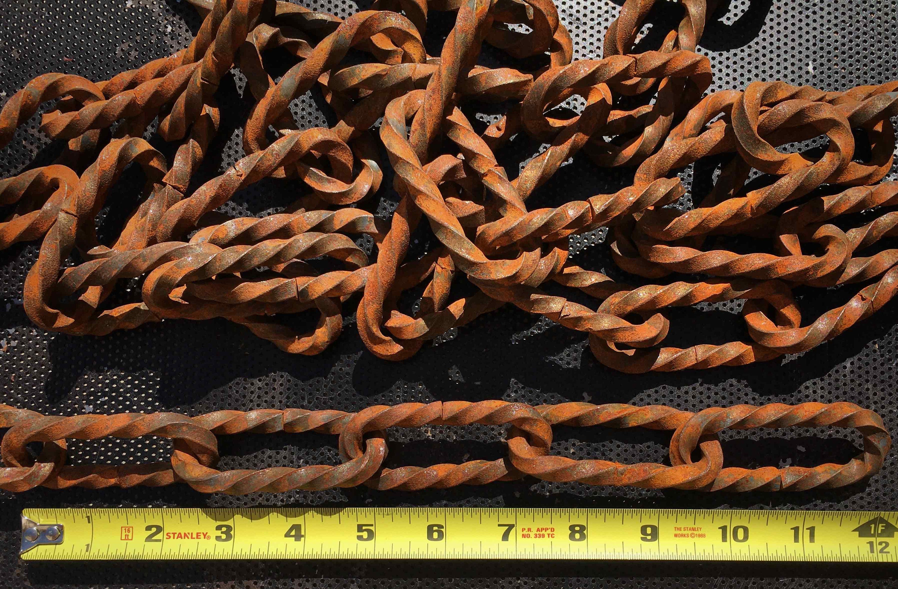 TWISTED LINK CHAIN, Vintage Antique Gothic Medieval Style Rusty Iron ...