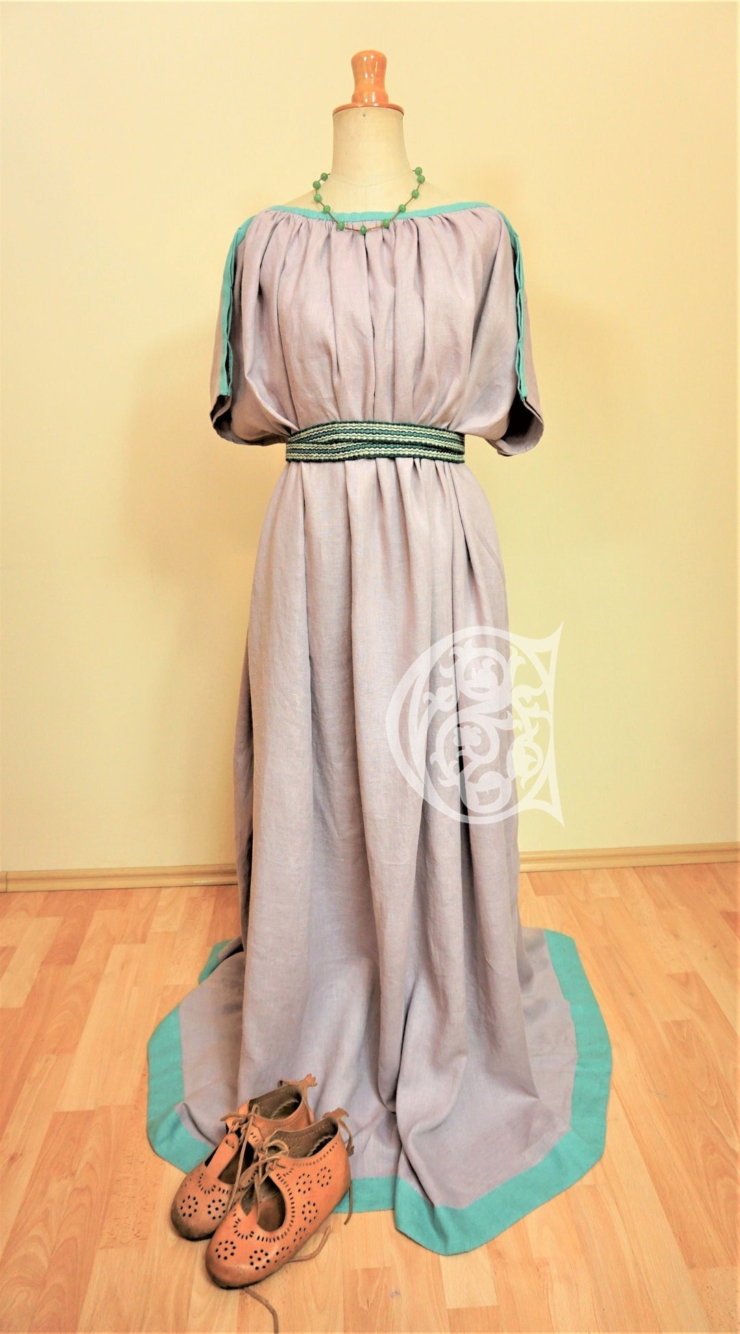 Ancient Roman Stola - Hand Sewn - Etsy