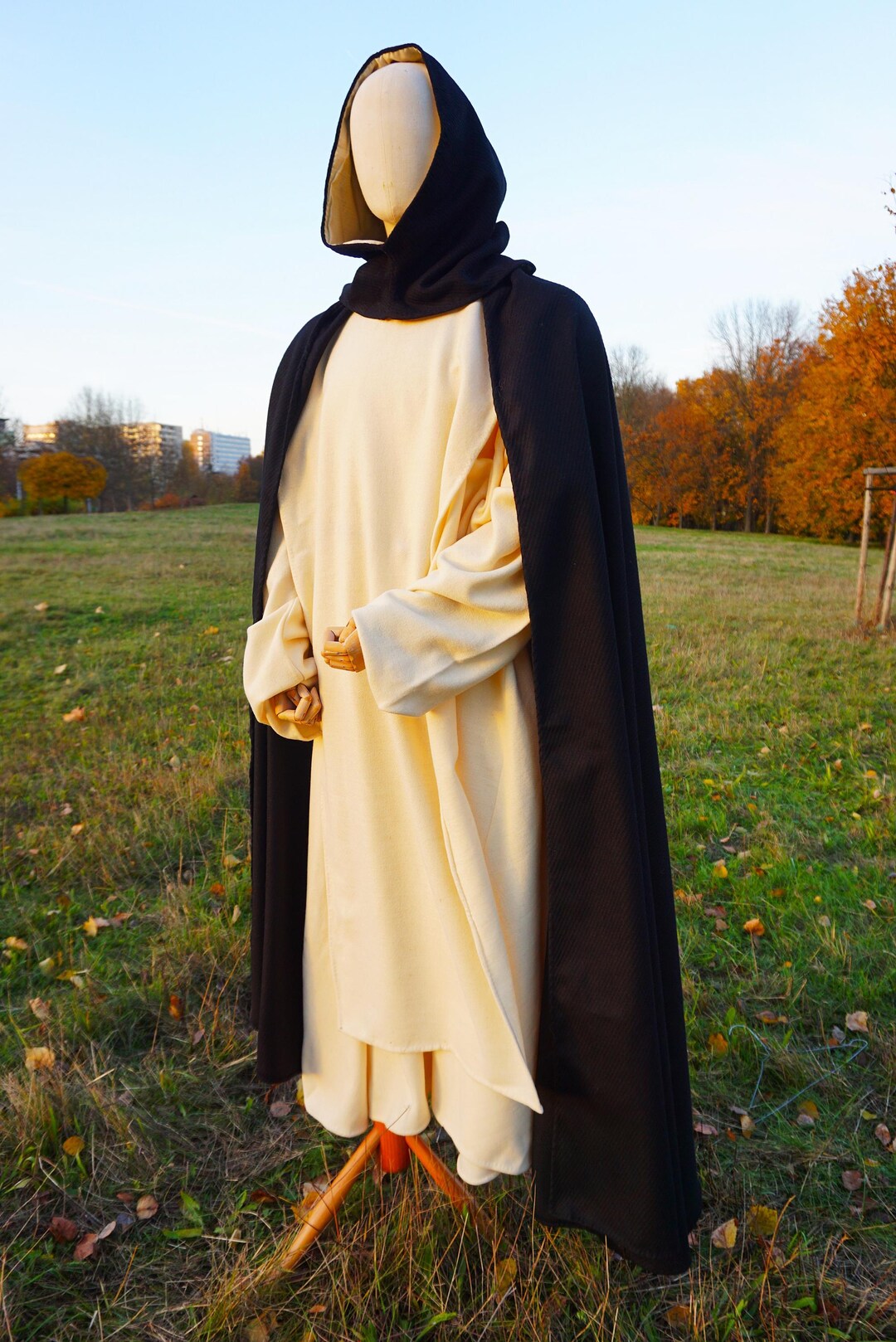 Complete 13th Century Monk Costume - Historically Accurate 4-piece Set ...