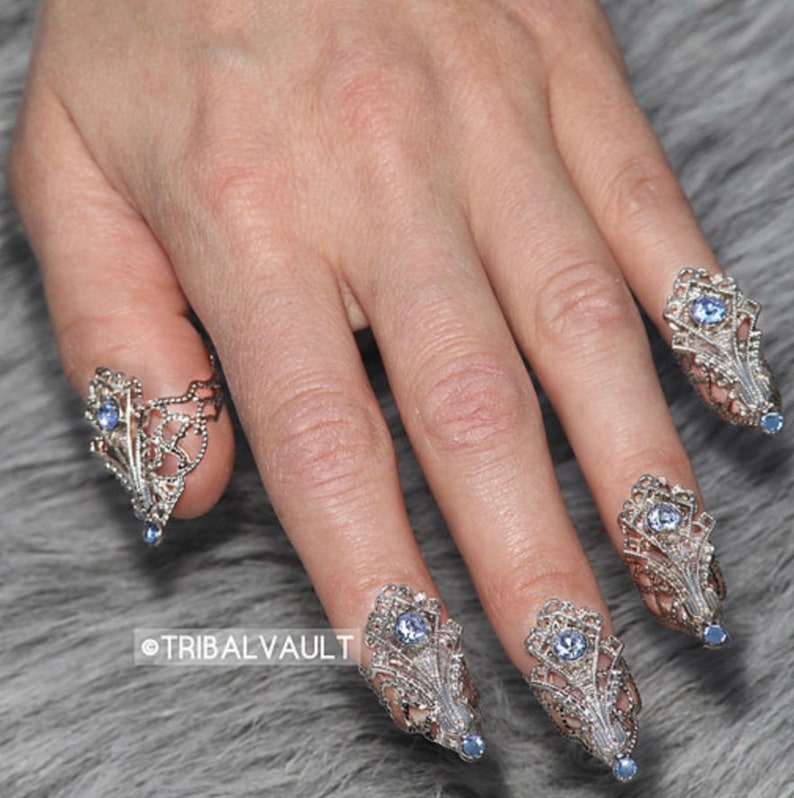 Silver Claws, Sharp Claws, Long Claws, Dragon Claws, Stiletto Nails ...