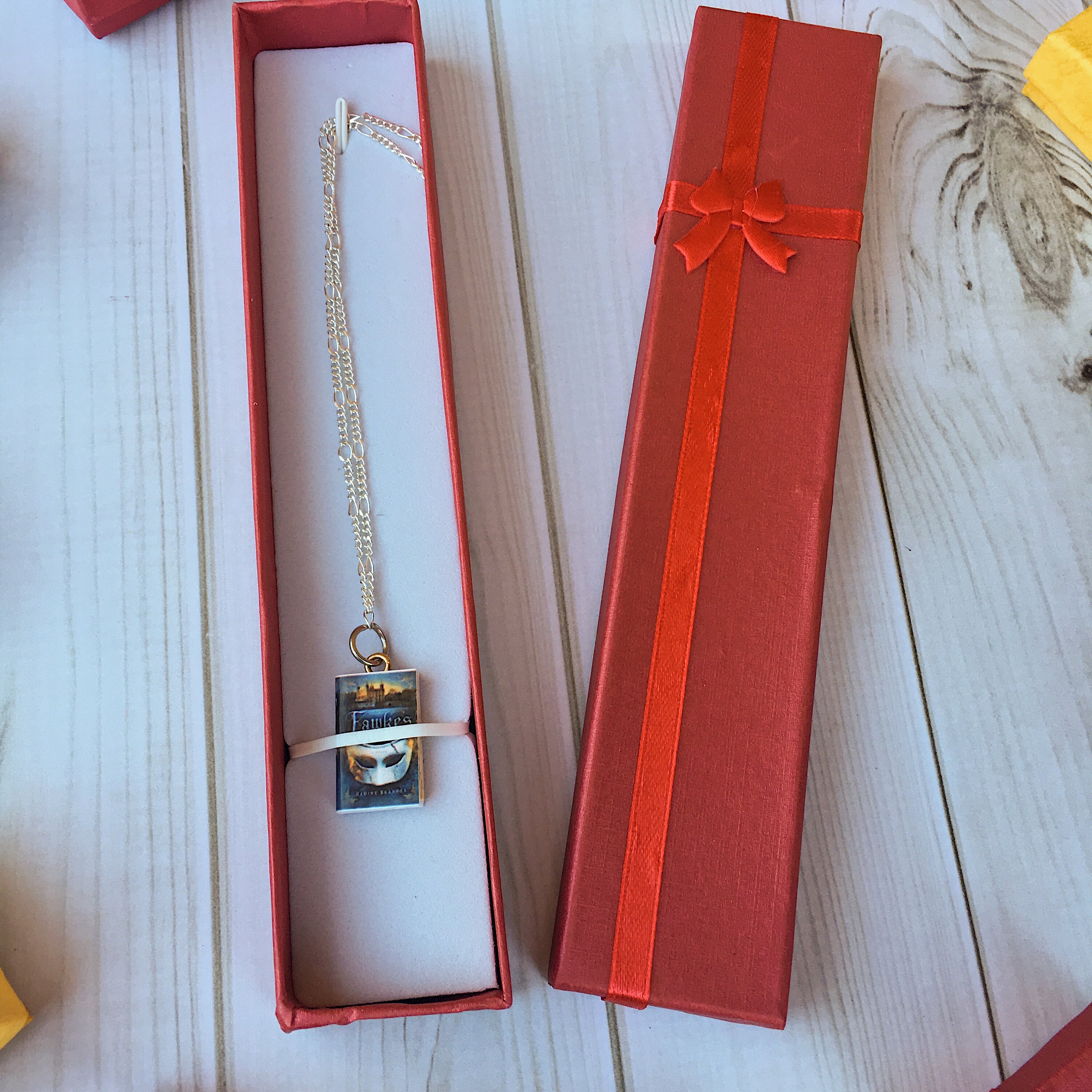 Custom Mini Book Charm Necklace - Etsy