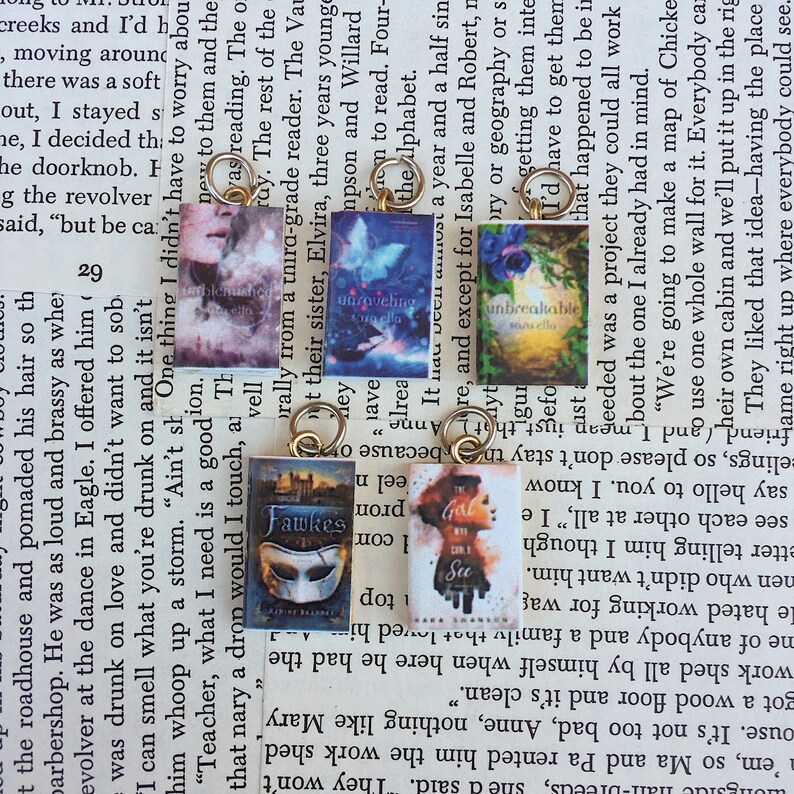 Custom Mini Book Charm Necklace - Etsy