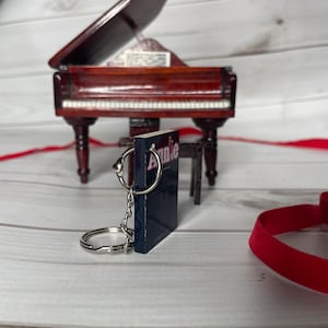 ANNIE - Mini Book Keychain - Musical Gifts - Broadway Gift - Unique ...