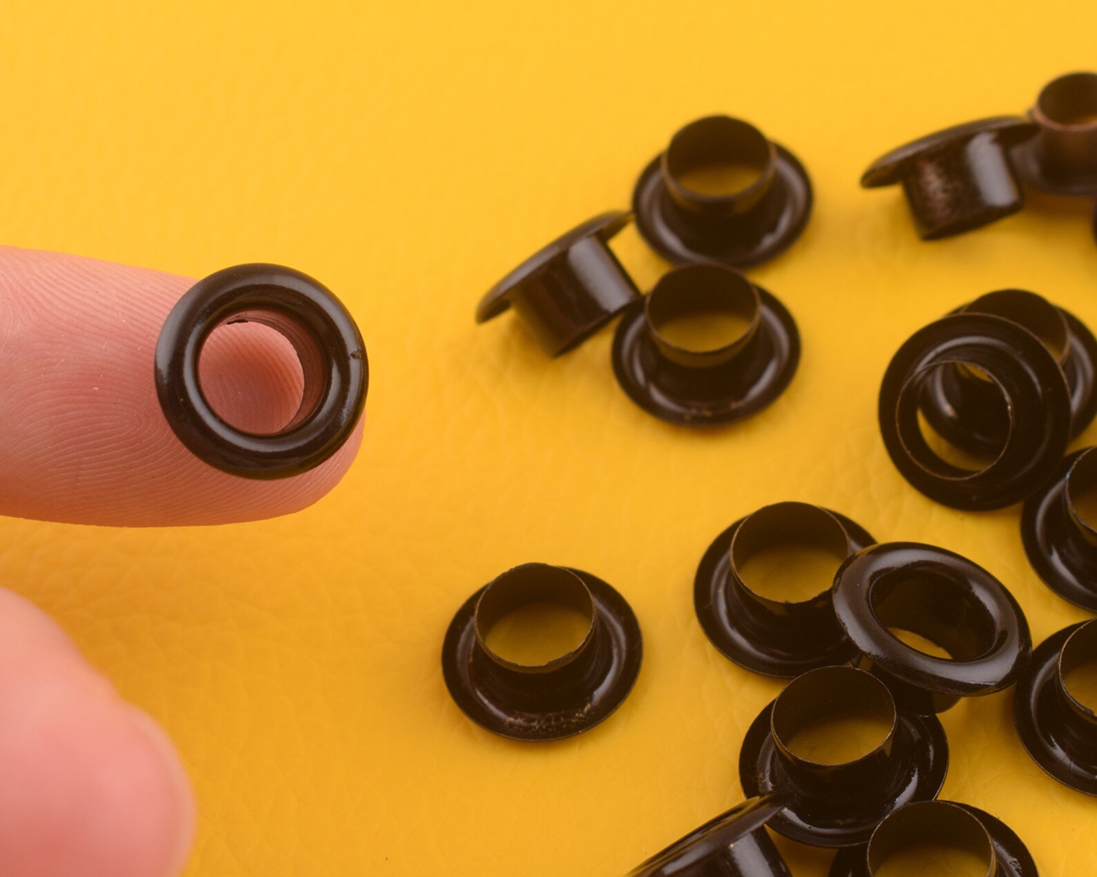 Black Eyelets Grommets 65mm Round Grommet Eyelets for Sewing - Etsy