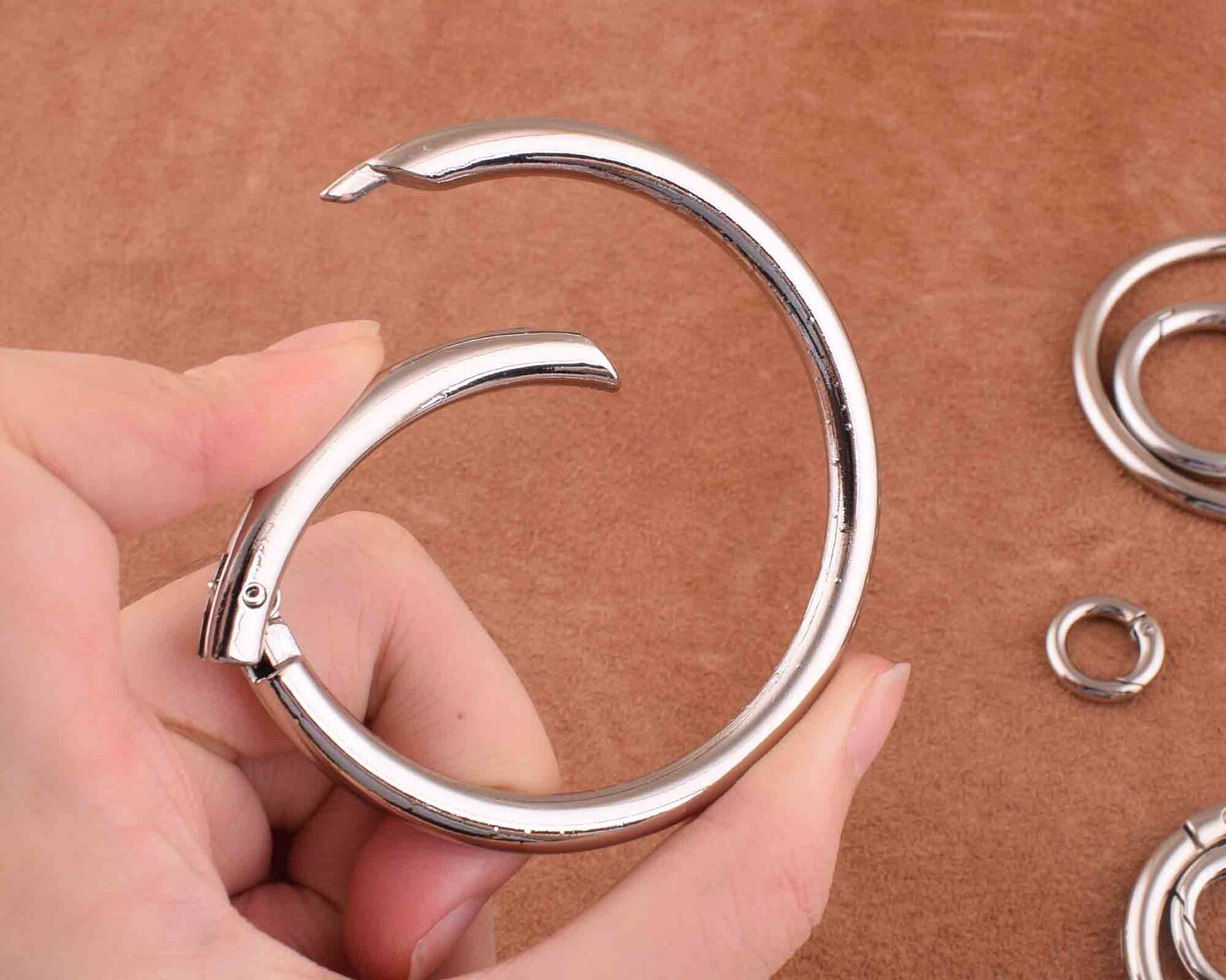Silver Spring Buckle Spring Clasp Oval Snap Hook Metal Snap Clasp ...