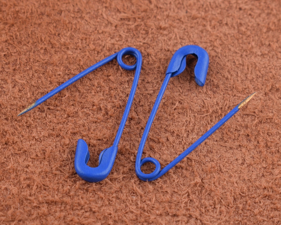 Small Safety Pins/ 100 Pieces Purple Small Safety Pins/ Three - Etsy