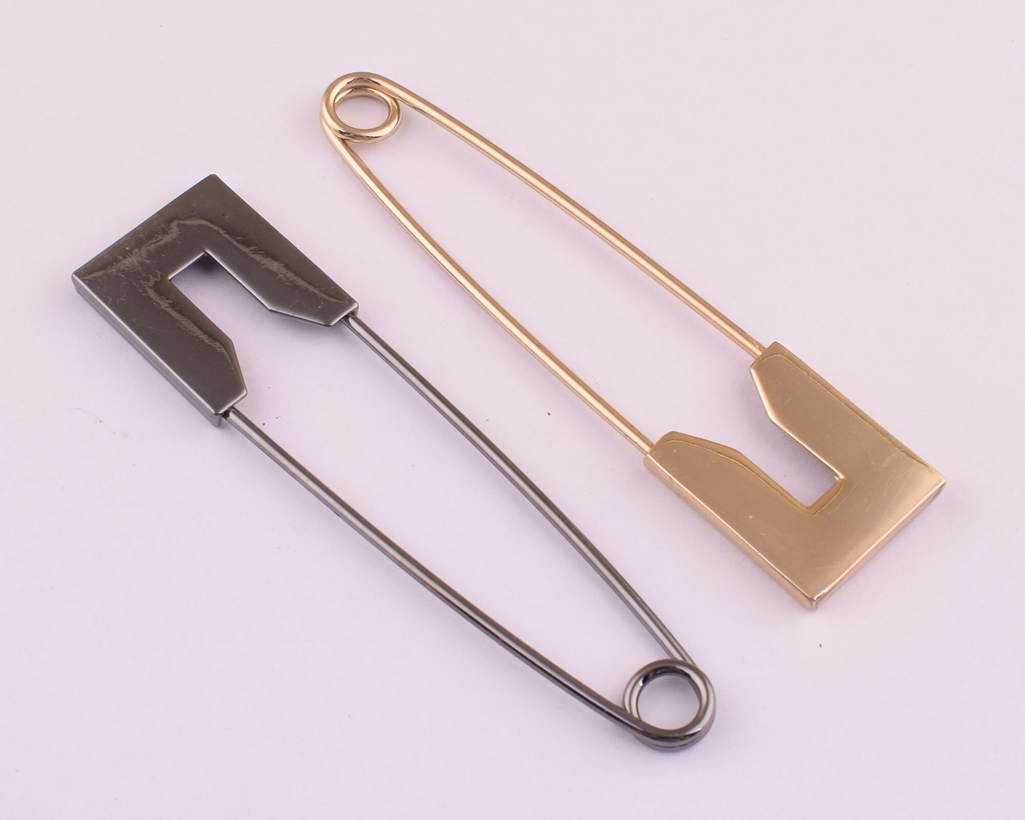 Jumbo Safety Pins 10 Pieces Light Gold/gunmetal Large Safety - Etsy