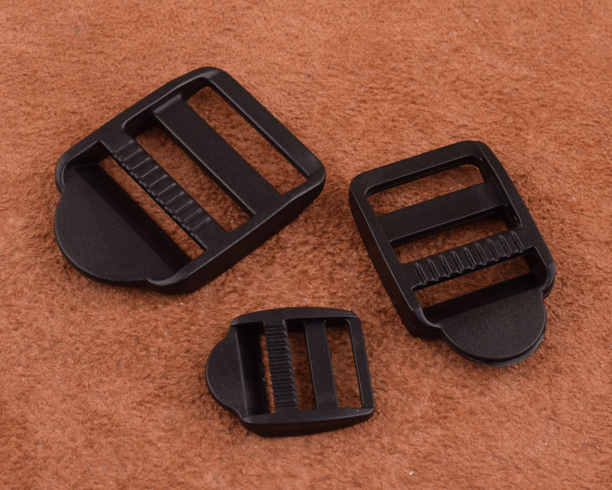 Wholesale Ladder Lock Slider Plastic Buckles Backpack Bag Straps Black ...