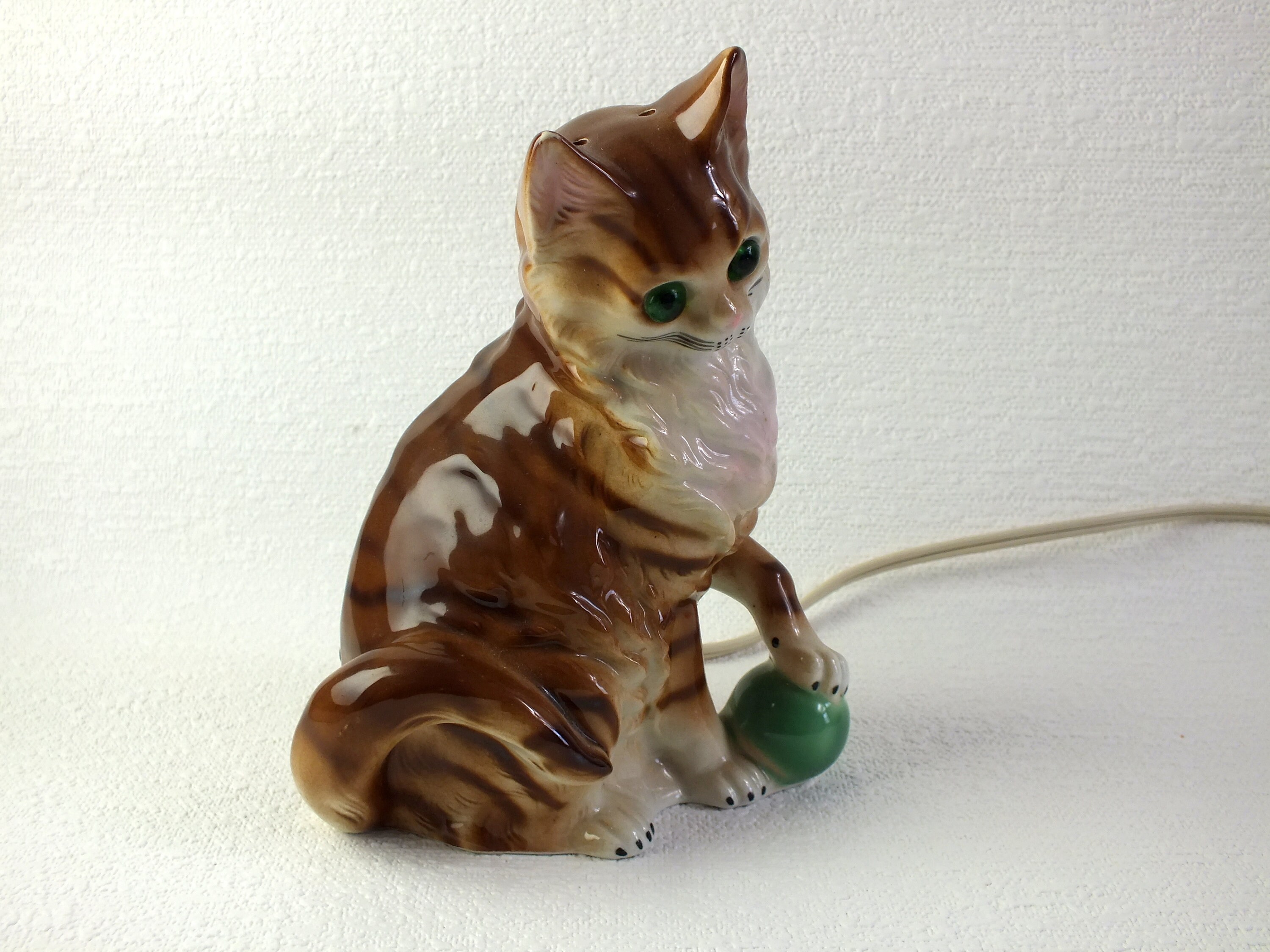 Original DDR Cat as a Lamp Made of Porcelain / Ceramics Gift - Etsy