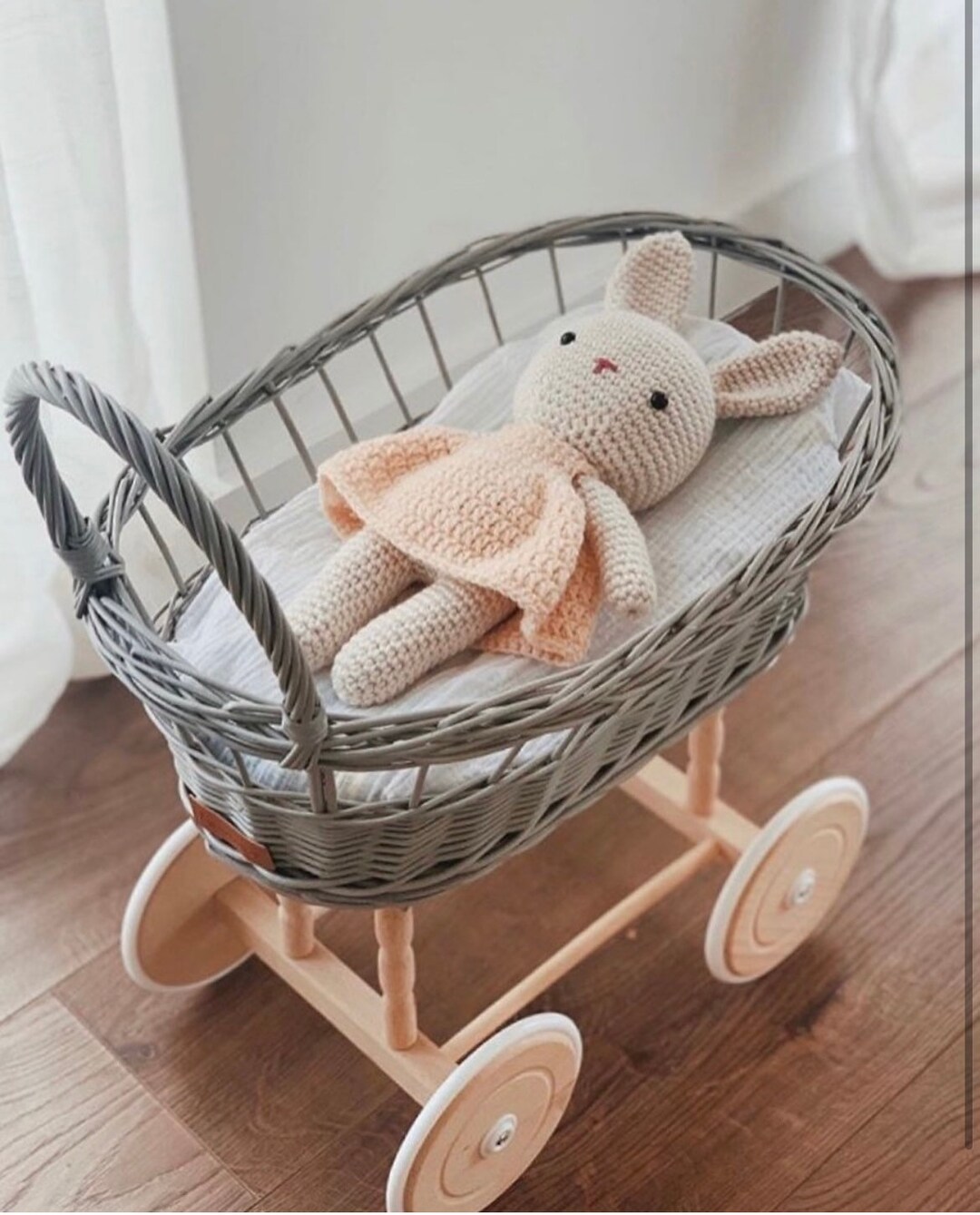 Light Grey Simple WICKER PRAM | Doll Pram | Wicker Doll Pram UK |baby ...