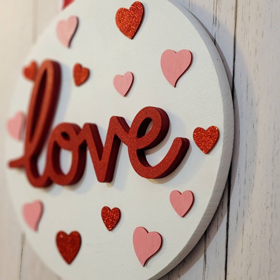 Round Wooden Holiday Sign; Valentines Day; Wooden Love Sign - Etsy