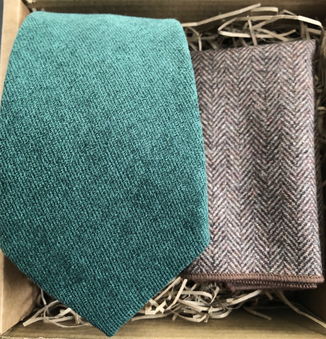 The Forest: Forest Green Men's Tie and Pocket Square, Dark Green Ties ...