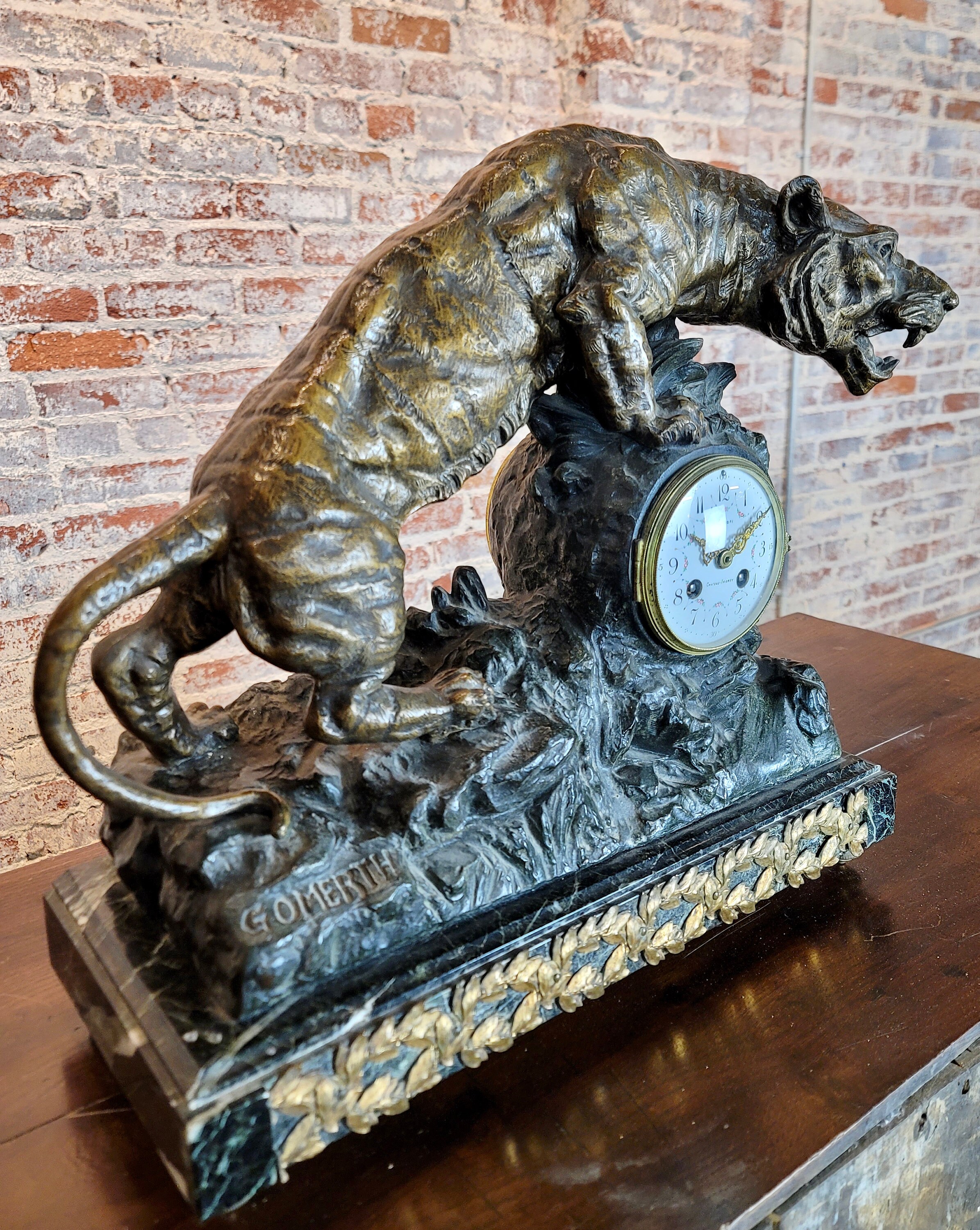 Geo Maxim 19th Century Mantle Clock With Tiger Sculpture - Etsy Canada
