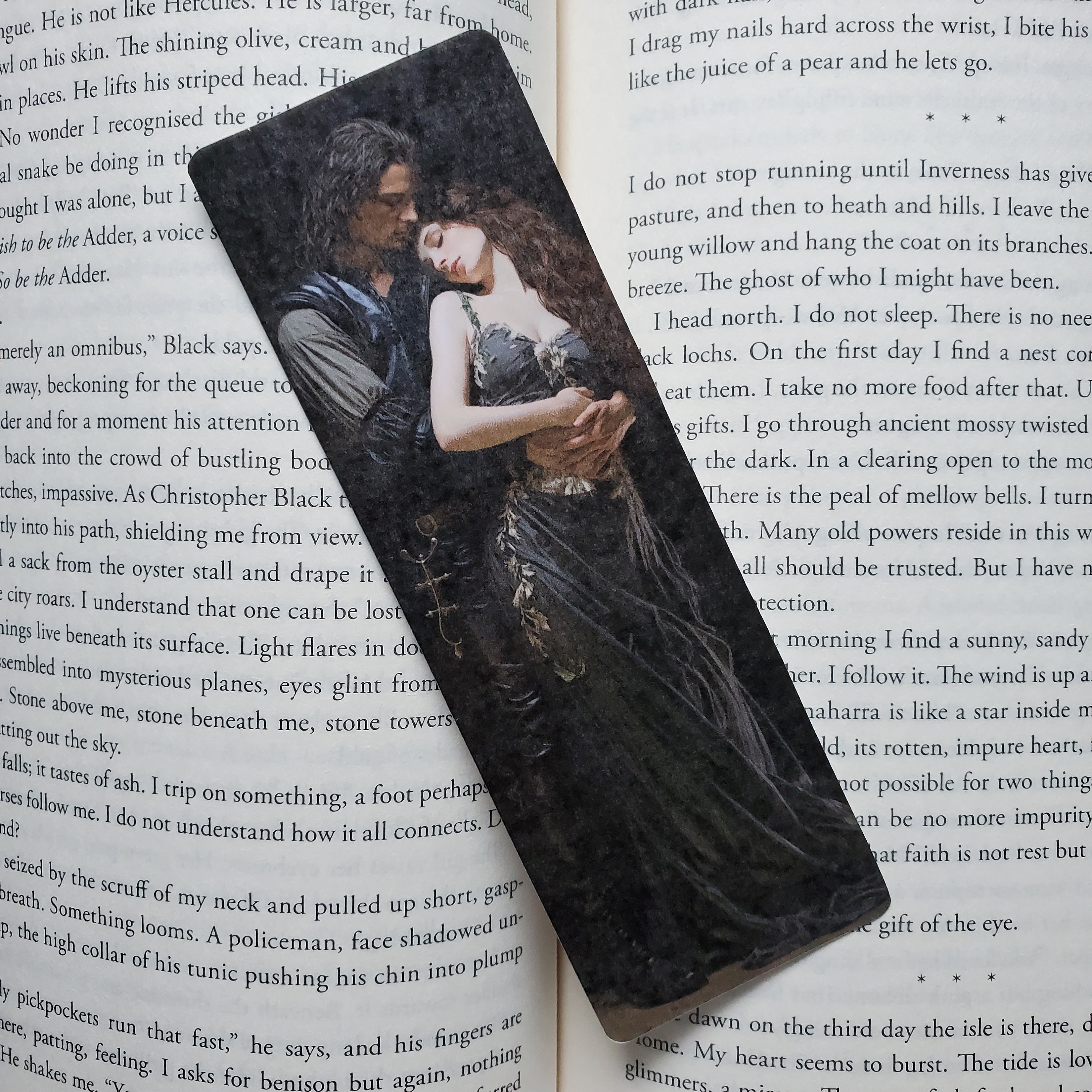 Gothic Couple Bookmarks / Dark Academia / Gifts for Booklovers ...