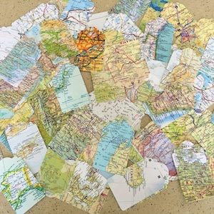 MAP GIFT TAGS / Recycled Upcycled Vintage Atlas Maps With Hole and ...