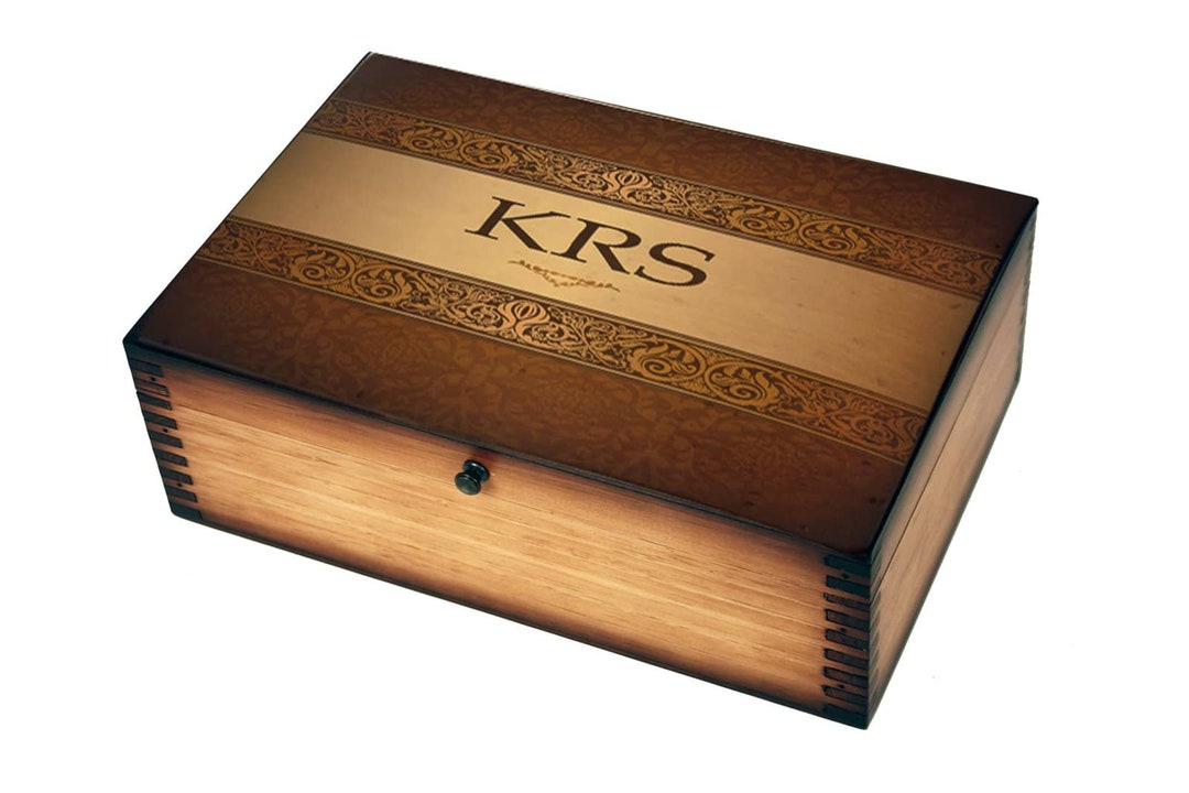 Custom Vintage Monogram Memory Box - Etsy