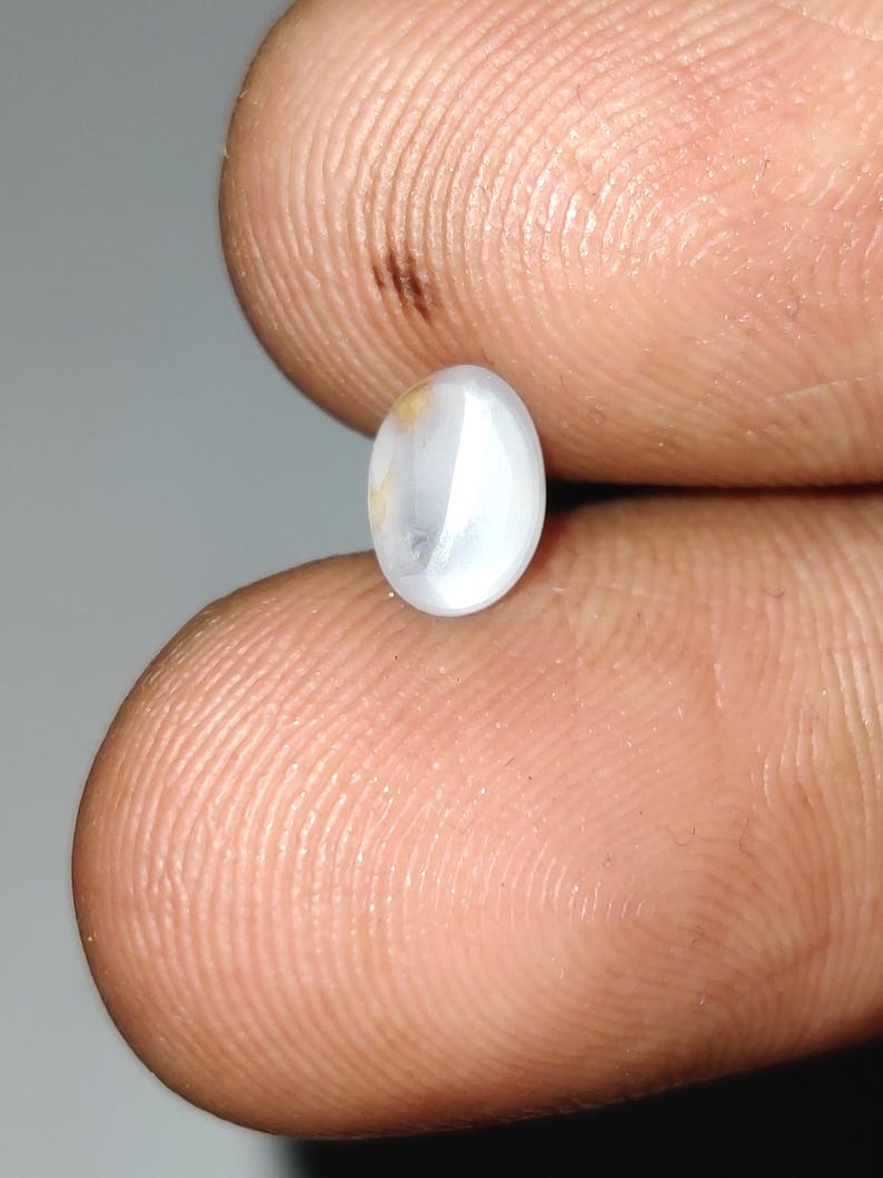 Natural Shrilankan White Star Sapphire Cabochon, Sharp Star Sapphire ...