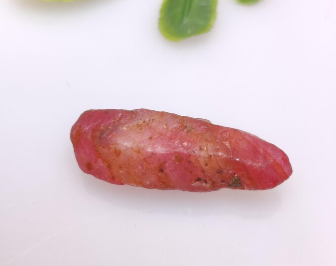 Natural Old Burmese Ruby Rough Stone, Untreated Red Burma Ruby Raw ...