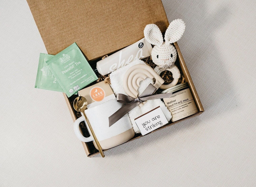 Deluxe Baby Gift Basket, New Mom & Baby Gift Box After Birth Postpartum ...