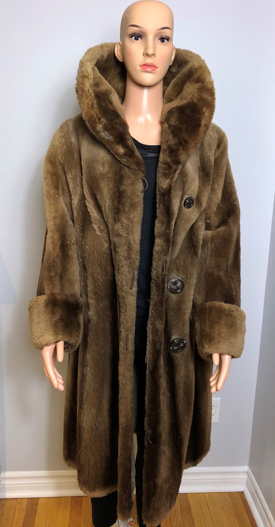 Stunning Sheared Otter Vintage Coat - Etsy