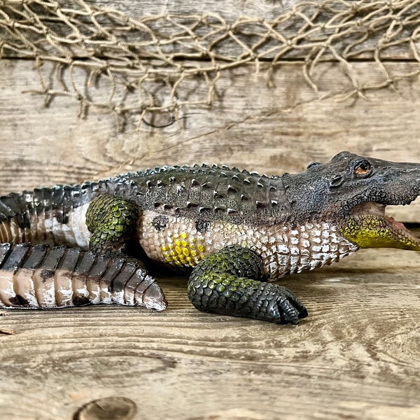 Alligator Statue - Etsy