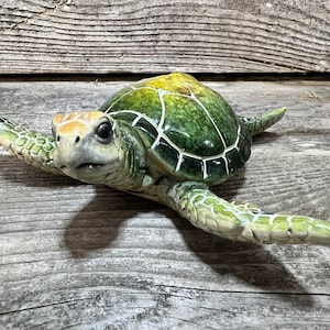 Realistic Polyresin Green Sea Turtle Figurine - Etsy