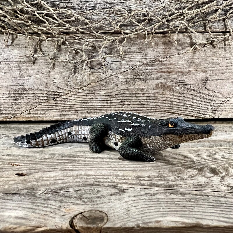Alligator Statue - Etsy