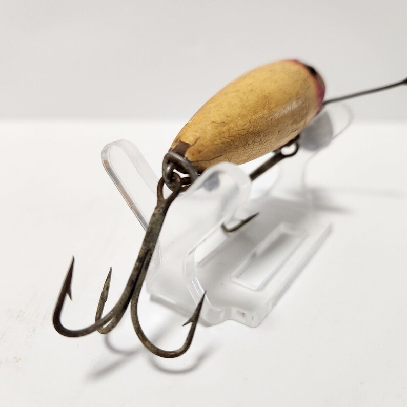 Vintage Heddon River Runt Wooden Fishing Lure Glass Eyes 110 RW Cedar ...