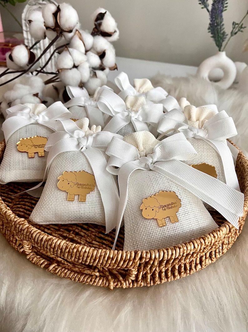 Custom Sheep Theme White Gift Bags, Lamb Party Gift Bag, Sheep Baby ...