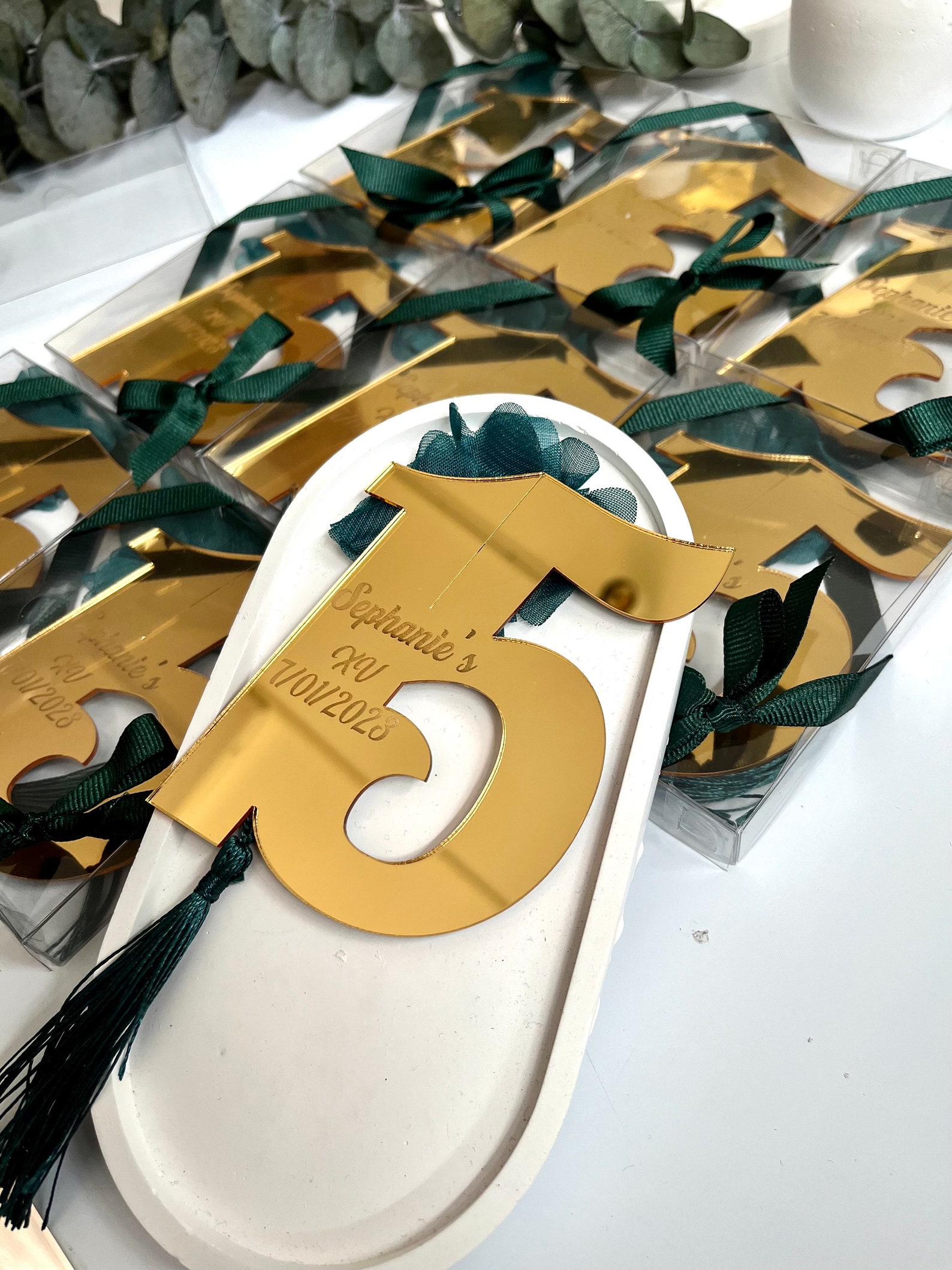 Emerald Green Mis Quince Años Gifts, Sweet 15 Favor, Sweet15 Magnets ...