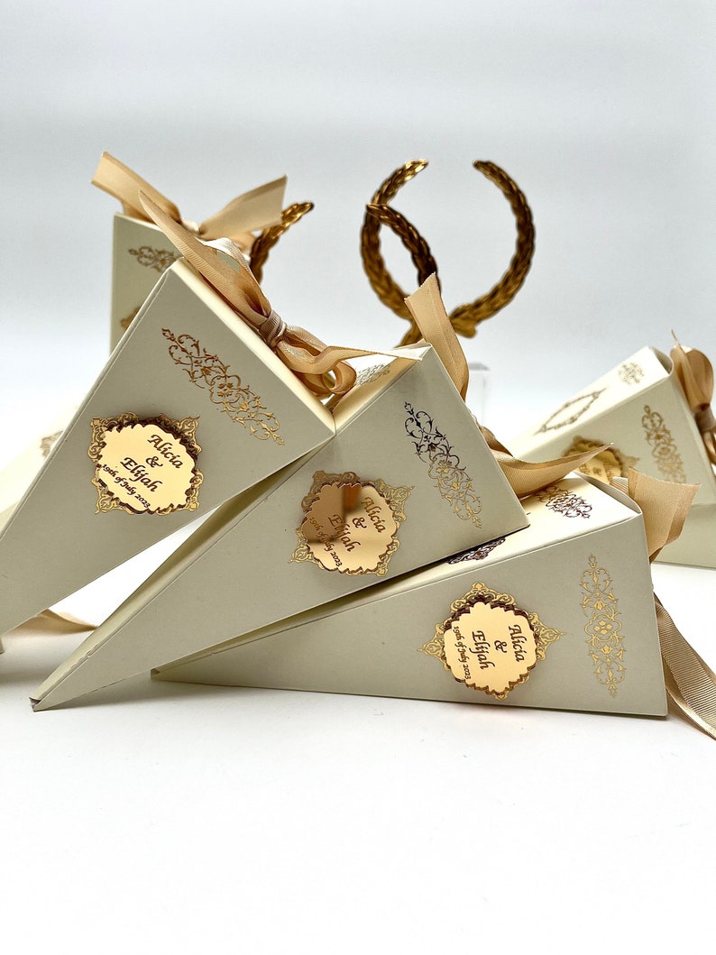 White Custom Cone Box Gift, Wedding Table Gift Boxes, Cupcake Box, 30th ...